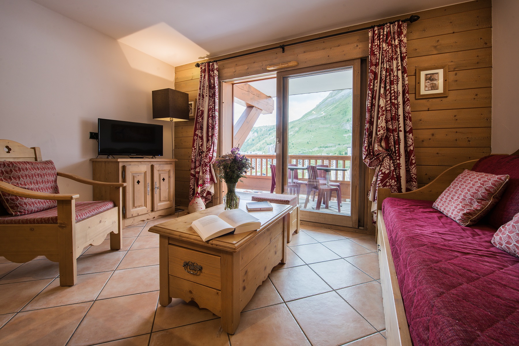 3 PIECES 6 PERSONNES RESIDENCE CGH LA FERME DU VAL CLARET, TIGNES VAL ...